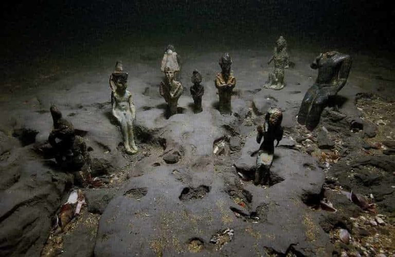 Thonis-Heracleion: The Lost Egyptian City and Its Ancient Ship Graveyard