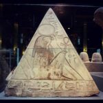 Pyramidion, the sacred stone that crowned the Egyptian pyramids and ...