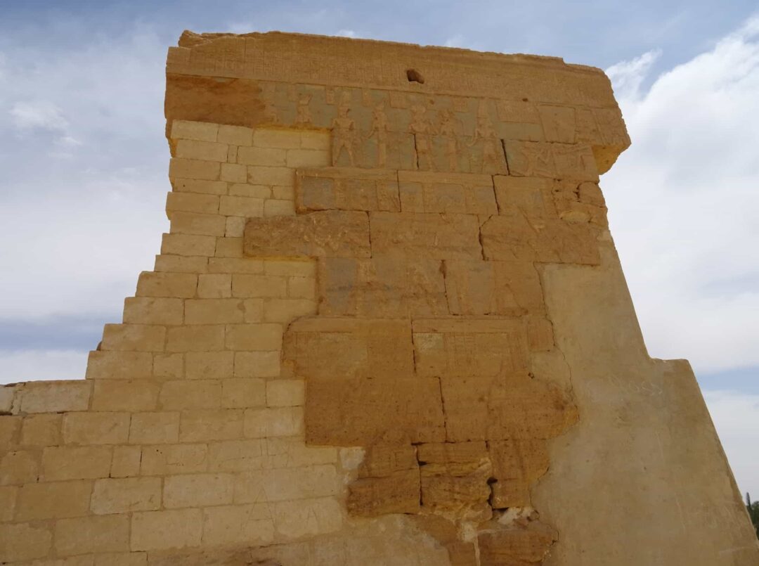 Uncovering the Mysterious Encounter: Alexander the Great's Visit to the ...