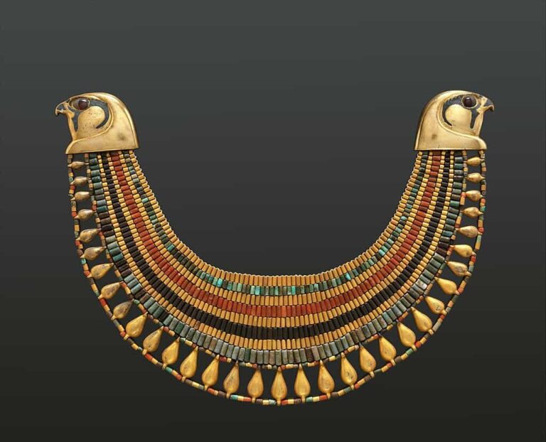 The Power and Symbolism of the Usekh Collar in Ancient Egypt