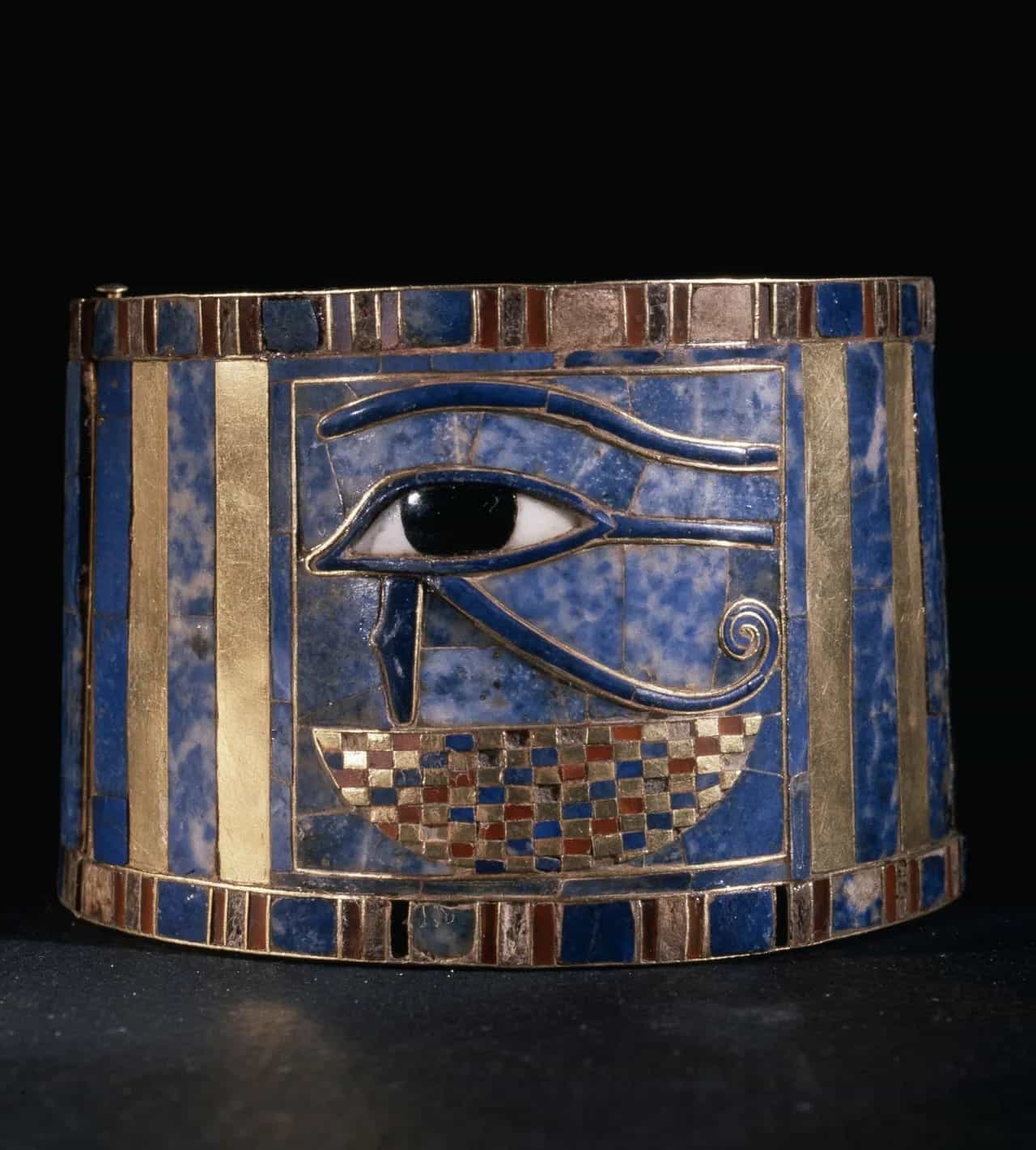 Shoshenq II's Bracelets: Treasures of Egypt's Royalty